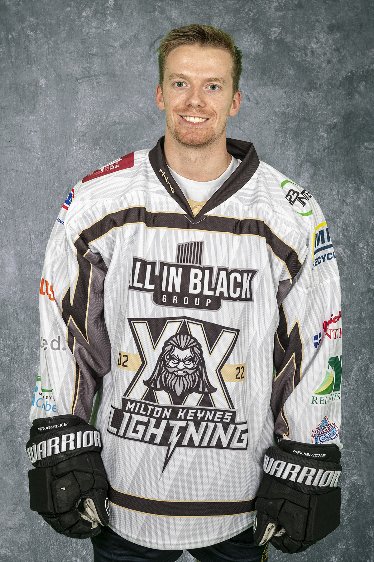 MK-Lightning Player Profile Ed Knaggs | MK-Lighting